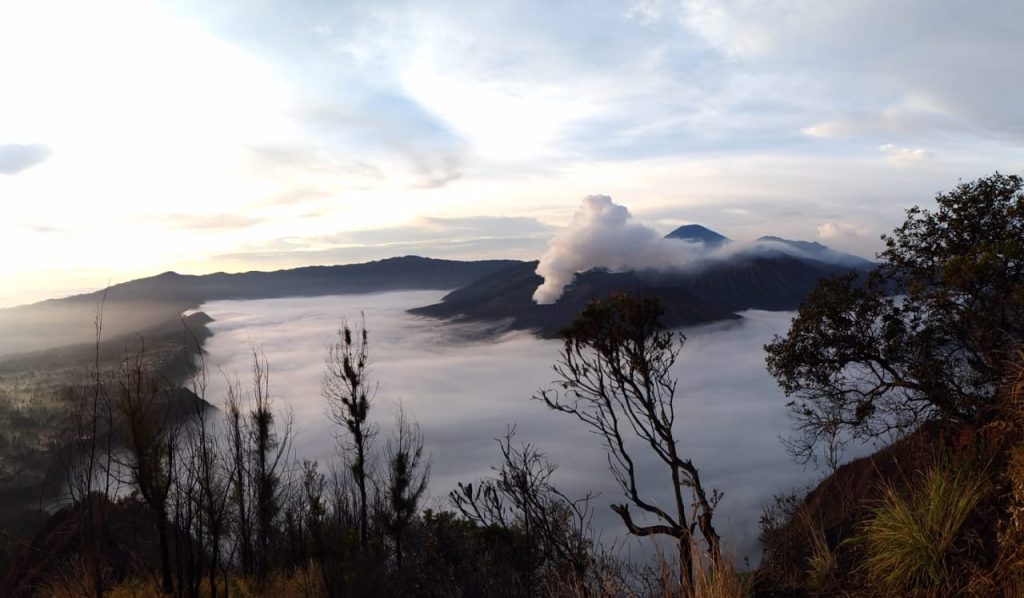 Mount Semeru Bromo Tour Package 4 Days 3 Nights